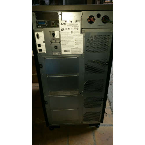 APC Symmetra LX 16kVA Scalable to 16kVA N+1 Tower, 220/230/240V or 380 ...
